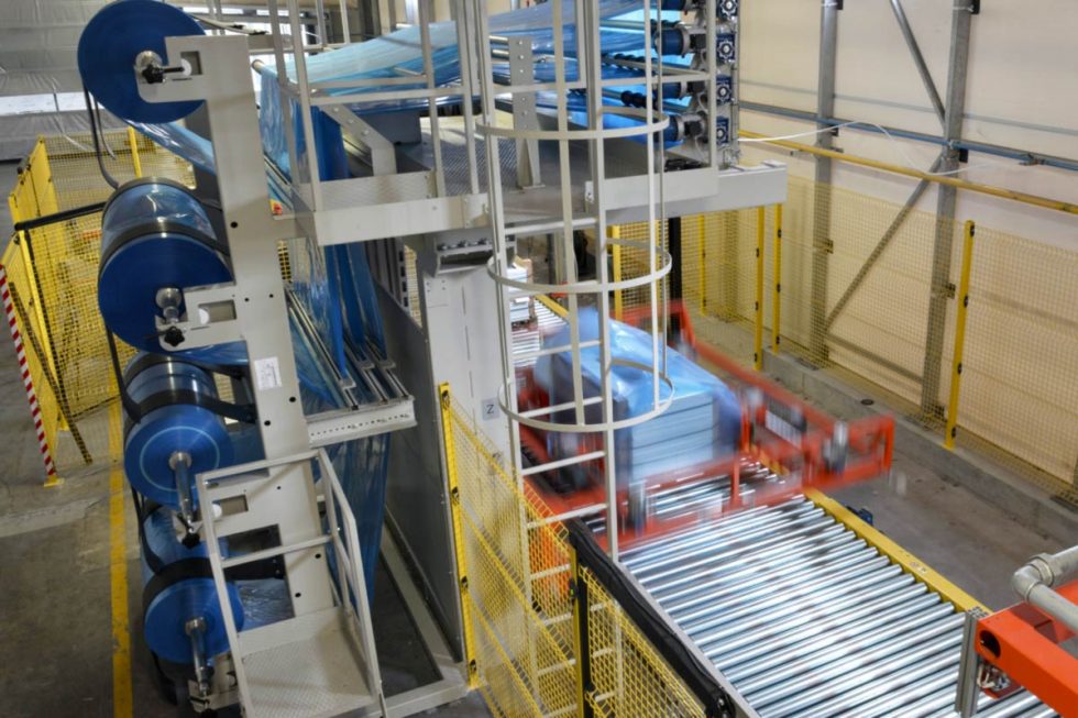 Hooding machines - Bocedi srl