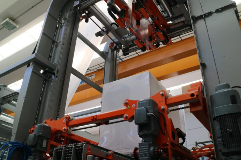 Stretch Hood machines - Bocedi srl